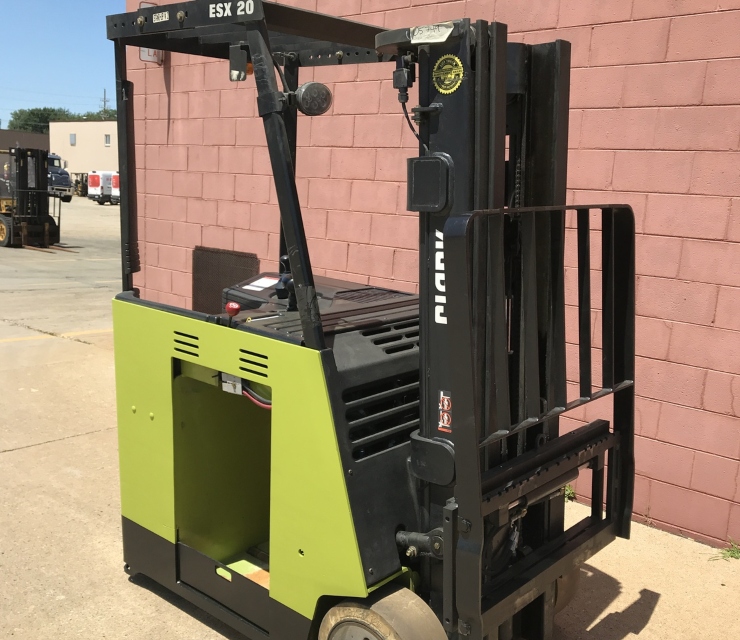 Used Forklift, Reach Truck, & Industrial Equipment in Michigan | Fraza ...
