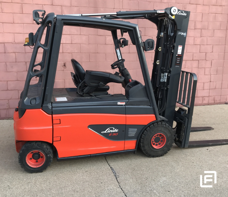 Used Forklift, Reach Truck, & Industrial Equipment in Michigan - Fraza