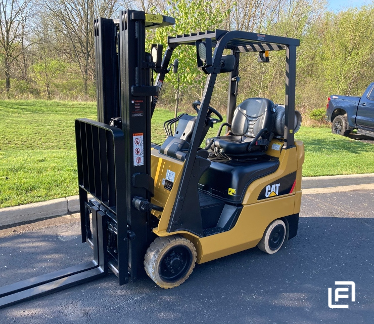 Used Forklift, Reach Truck, & Industrial Equipment in Michigan - Fraza